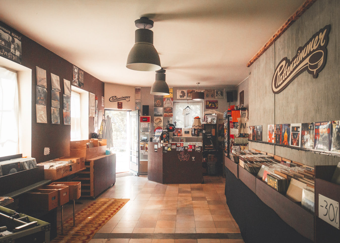 Plattenladen & Wohnzimmer